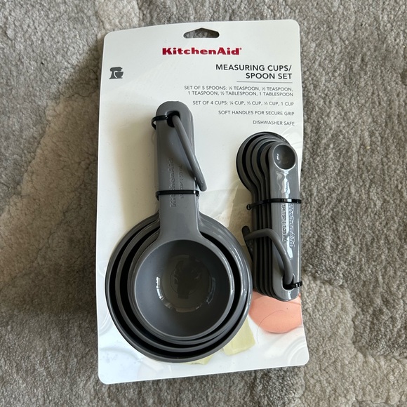 KitchenAid | Kitchen | Kitchenaid Measuring Spoons And Cup Set | Poshmark